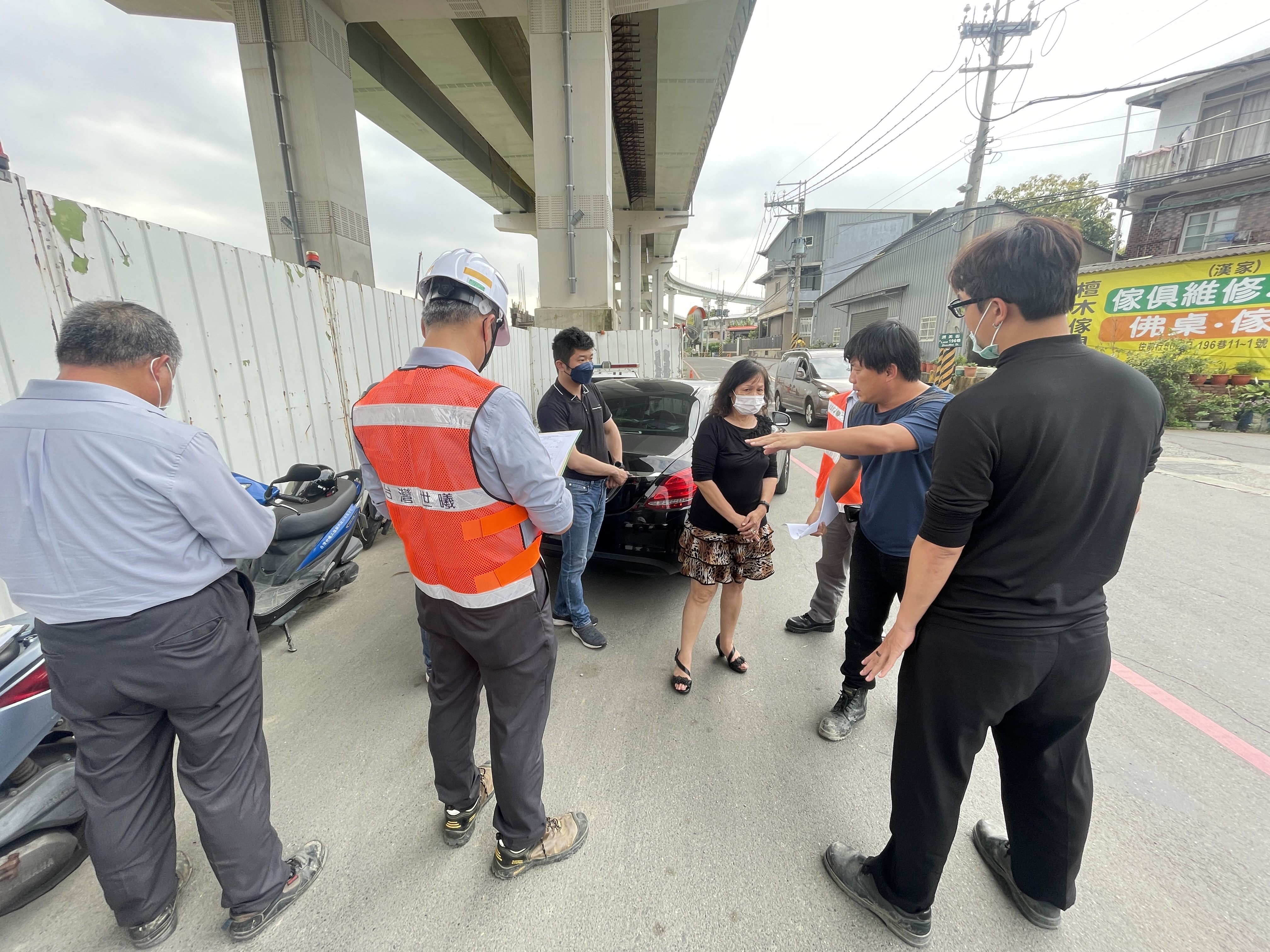 臺北市大安區公所-里鄰花絮-1120413洲美街196巷側溝擋土牆會勘