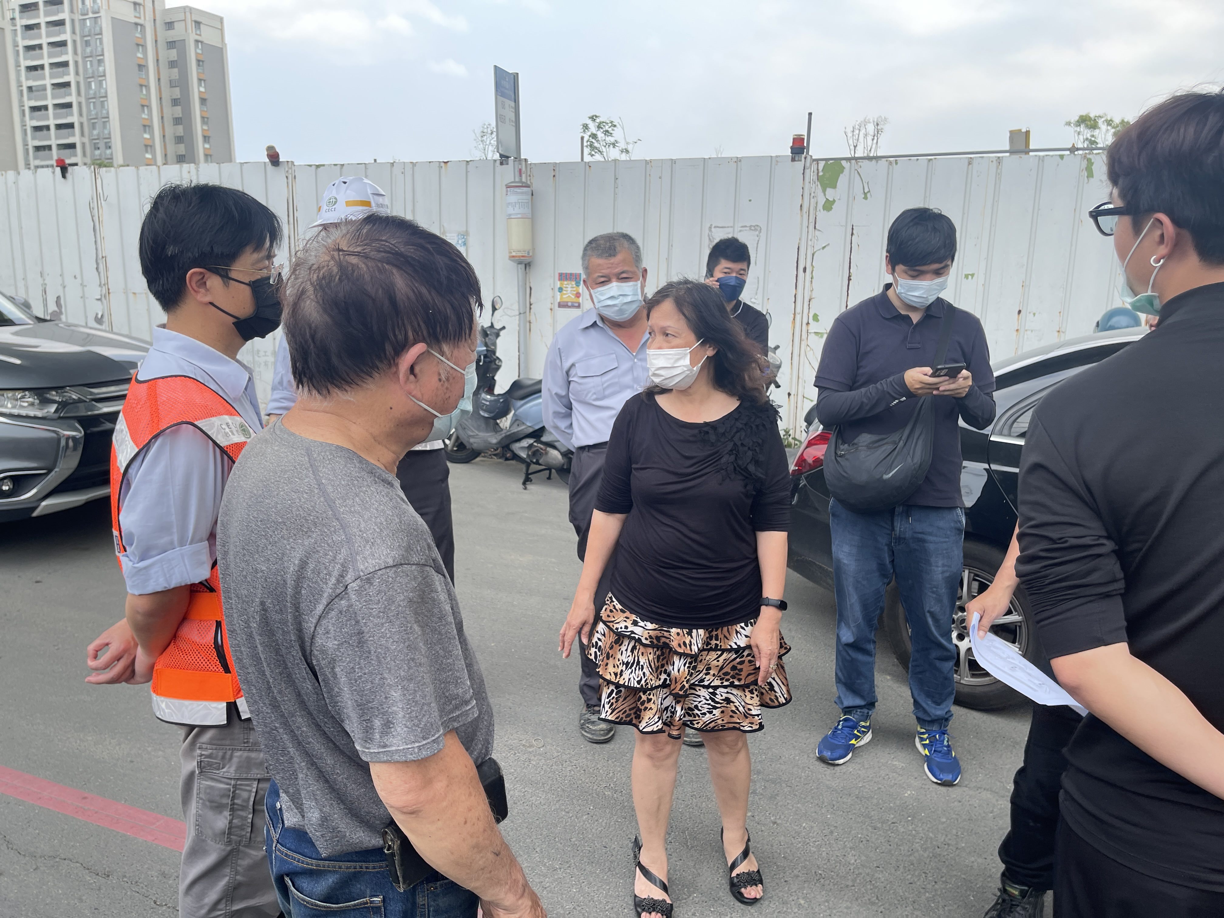 臺北市大安區公所-里鄰花絮-1120413洲美街196巷側溝擋土牆會勘