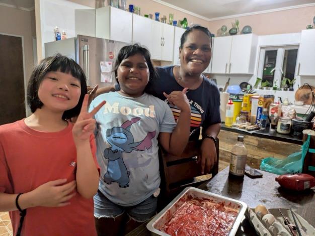 臺北市政府教育局-新聞稿-博嘉實小-臺北市博嘉實驗小學與帛琉Meyuns學校締結姐妹校 帛琉總統親臨晚宴祝賀臺帛教育交流新頁